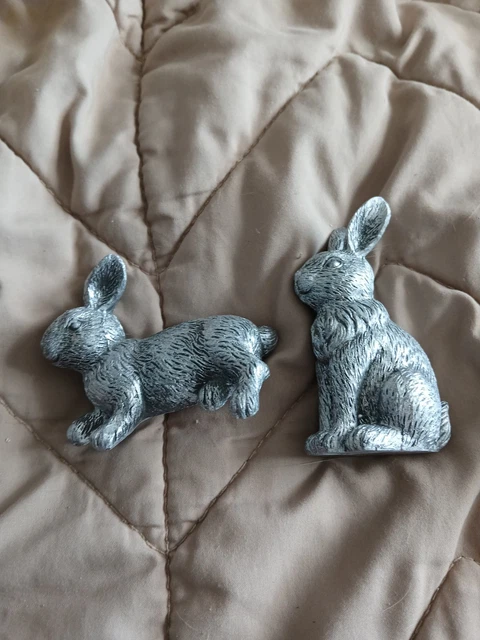 TARGET BULLSEYE PLAYGROUND Easter 2025 Set of 2 Silver Bunnies Resin £8 ...