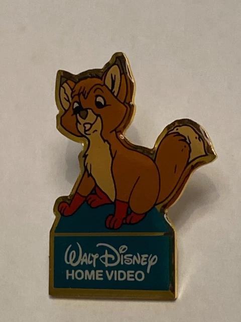 DISNEY FOX AND the Hound Pin Badge Tod Walt Disney Home Video HTF ...
