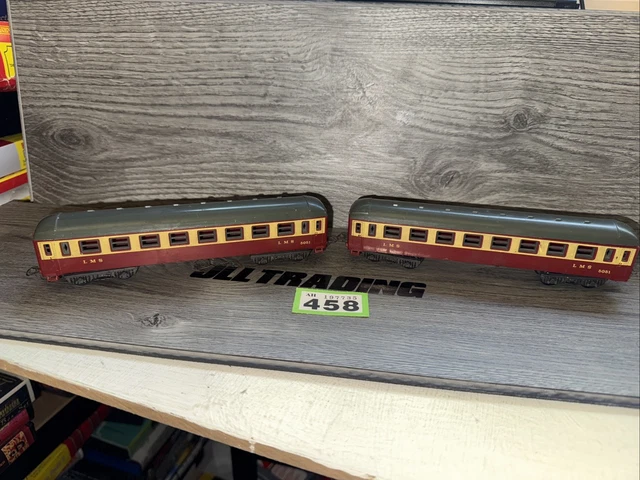 2 X LIMA LMS MAROON COACHES - BRAKE-END 5051 UNBOXED £9.99 - PicClick UK
