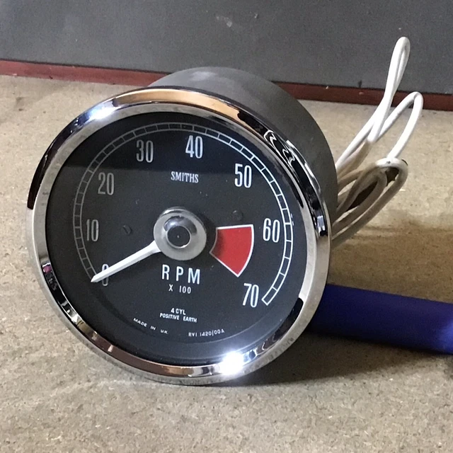 CLASSIC SMITHS REV Counter Positive Earth Brand New NOS £42.00 ...