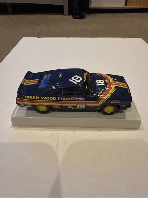 1/43 TRAX TR10D 1976 Ford XC Falcon #18 Carter/Lawrence Bathurst Racing ...