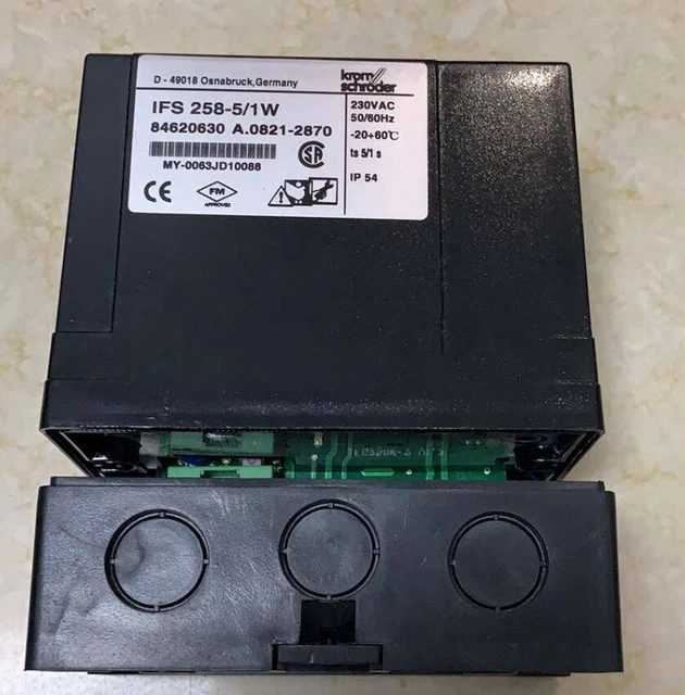 ONE IFS258-5/1W KROMSCHRODER automatic ignition Burner Box for Burner Controller £107.62 ...