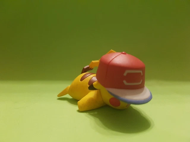 POKEMON MONCOLLE EMC_25 Ash Ketchum's Pikachu Alola cap ver. #12213 £0. ...