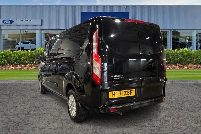 FORD TRANSIT CUSTOM 300 L2 FWD 2.0 EcoBlue 130ps Low Roof Limited ...