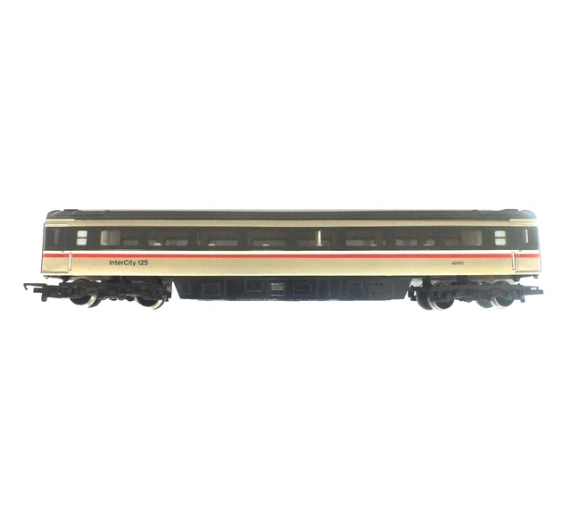 MINT HORNBY R434 BR Mk3 TS coach 42251 with executive British Rail ...