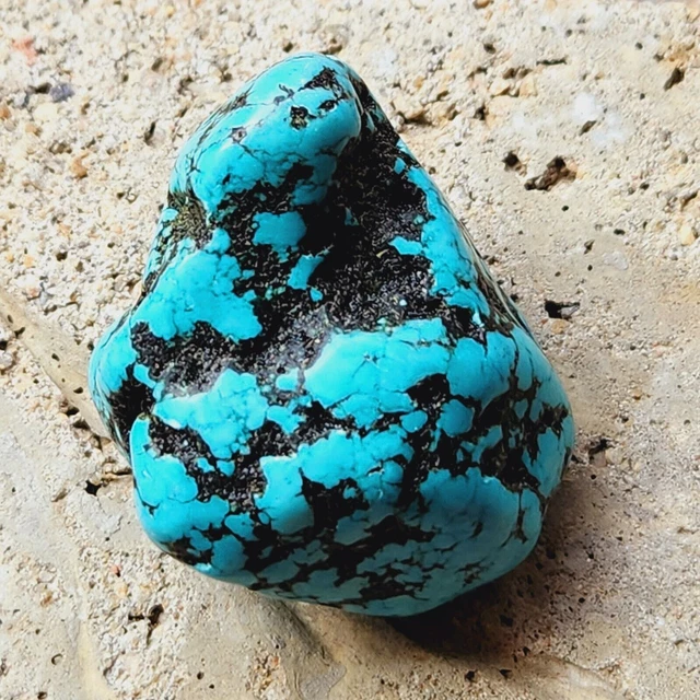 312 CT GRADE Natural Arizona Treated Blue Turquoise Gemstone Rough z045 ...
