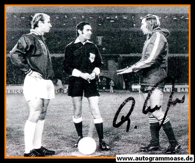 AUTOGRAFO CALCIO | DFB | 1973 Foto | Günter NETZER (Bobby Charlton SW ...