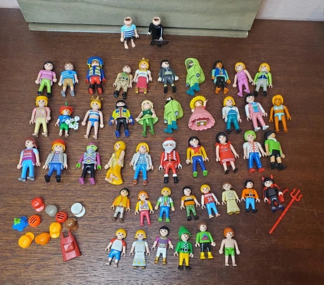 PLAYMOBIL PEOPLE FIGURES Large Lot 46 Total + Accessories EUR 53,66 ...