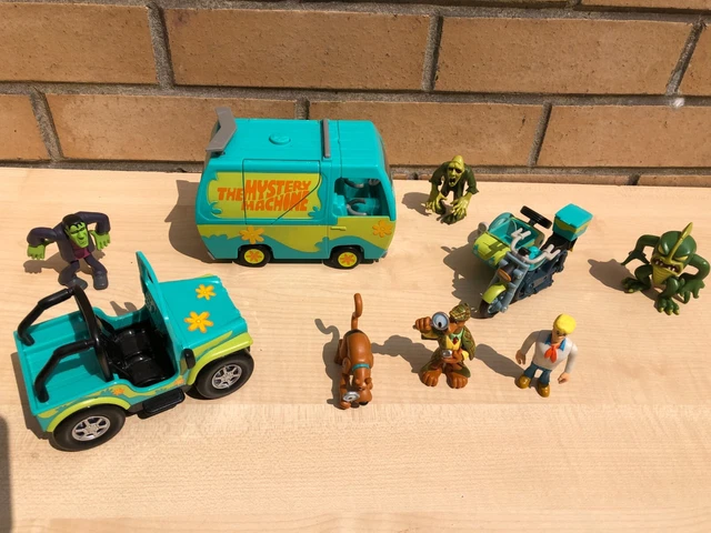 SCOOBY DOO HANNA Barera Mystery Machine Jeep Motor Bike Fred 2X Scooby ...