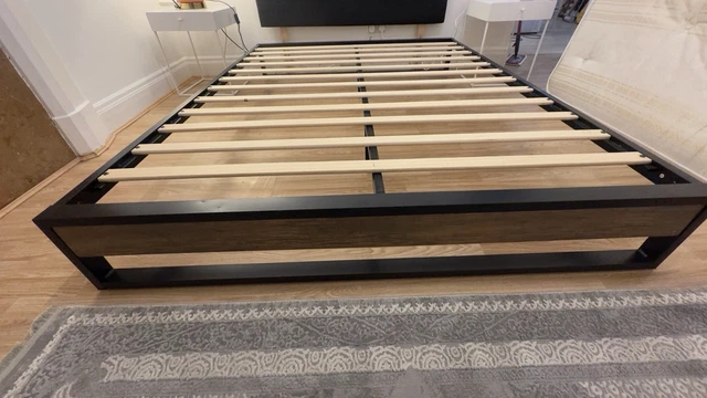 ZINUS METAL AND Wood Bed £100.00 - PicClick UK