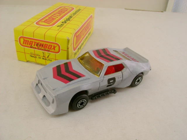 1983 MATCHBOX SUPERFAST #17 Ambre Vent 9 AMX PRO STOCKER Noir Base ...