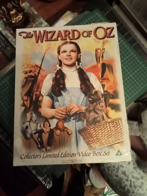 THE WIZARD OF Oz Collectors Limited Edition Video Box Set £11.12 ...