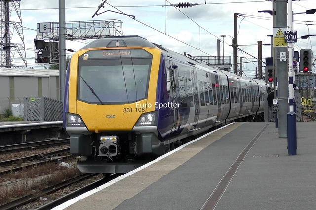 B233 35MM SLIDE Northern Class 331 331108 @ Doncaster £3.54 - PicClick UK