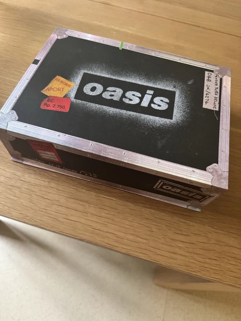 OASIS LIVE '25 VIP Exclusive Merch Box - Manchester Heaton Park 19th ...