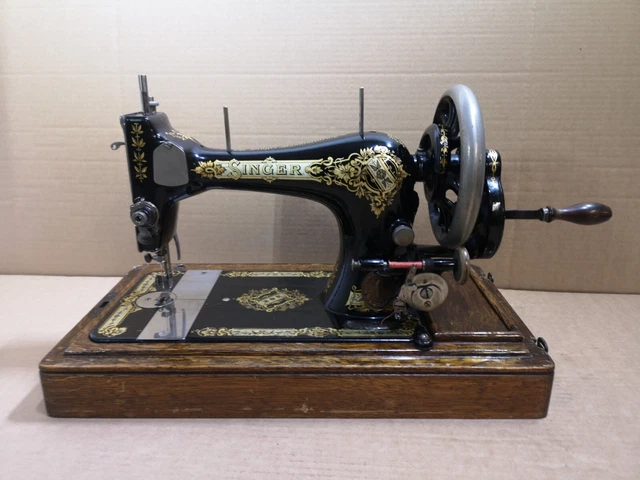 SINGER 28K HAND Crank Sewing Machine Vintage Antique 1825 EUR 210,50 ...