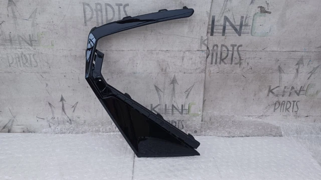 HYUNDAI TUCSON MK4 Facelift 2024-On Genuine Front Bumper Right Trim ...