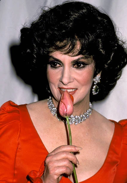 GINA LOLLOBRIGIDA AT "A Gift of Music" Los Angeles Bicentenn - 1981 Old ...