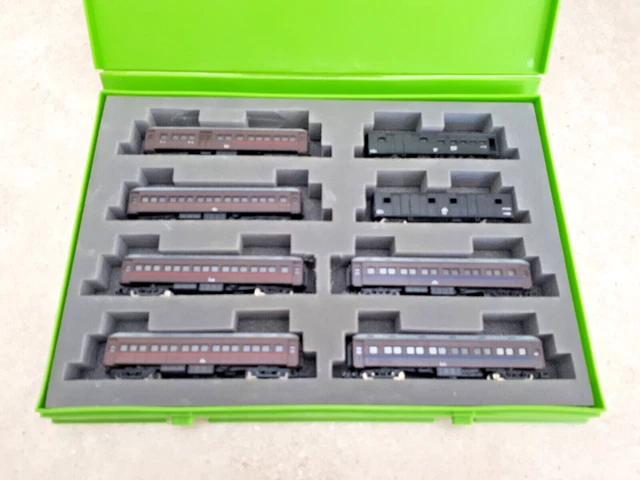 COMBINED N SCALE 30 Series Passenger Mail Set - Eight Cars (Unpowered ...
