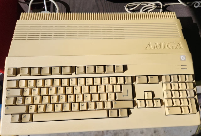 RARE WORKING CLASSIC Amiga 500 computer, including Power Unit - Model ...