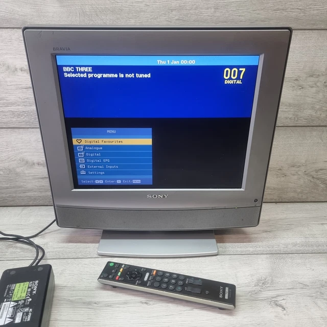 SONY BRAVIA KDL-15G2000 LCD Colour TV Retro Gaming Television Silver ...