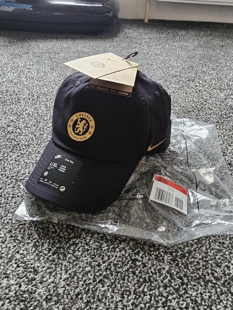 CHELSEA FC NIKE Player Issue DRI-FIT Black/Gold 24/2025 Strap Back Cap ...