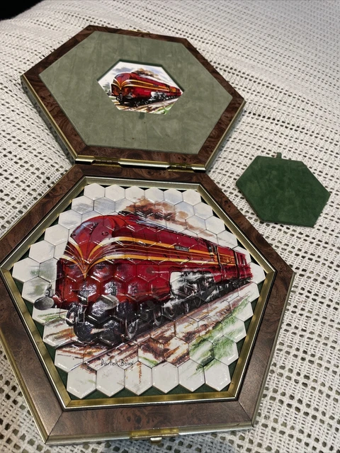 VINTAGE JAMES PETERS Worcester Porcelain Jigsaw Puzzle Green Velvet ...