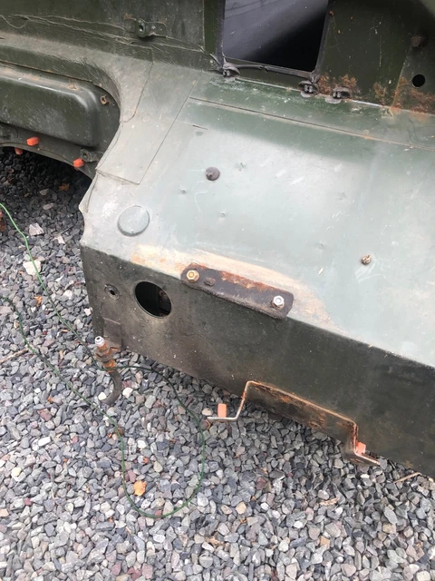 LAND ROVER DEFENDER TD5 bulkhead - early pre-2002 model £450.00 ...