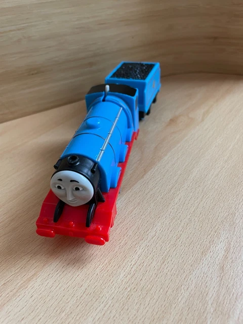 THOMAS & FRIENDS Trackmaster Motorized Gordon Train With Coal Tender £ ...