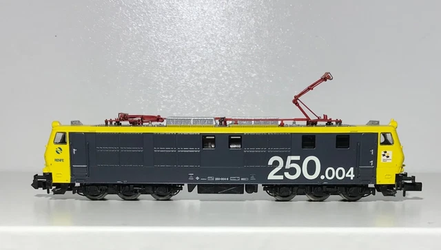 FLEISCHMANN 931085 ELLOK Reihe 250 der RENFE, digital DCC, neuwertig ...