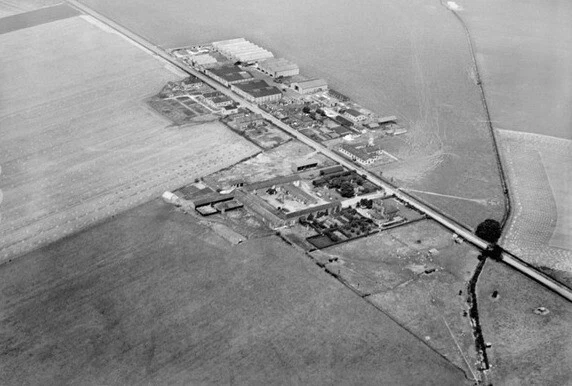 HAINAULT FARM AND the Hainault Tarpaulin Works Hainault England 1930 ...