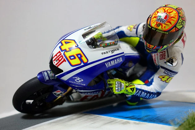 RARE KIT TAMIYA 1/12 Kit Valentino Rossi High Speed Riding de JP 8557 ...