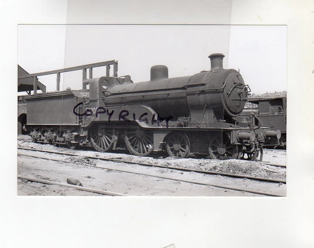 RAIL PHOTO LNER GNR 440 D2 62208 Glasgow Eastfield shed NBR £3.62 ...