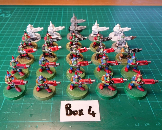 CLASSIC 2ND EDITION Ork Grots / Gretchin x 26, Painted - Warhammer 40K ...