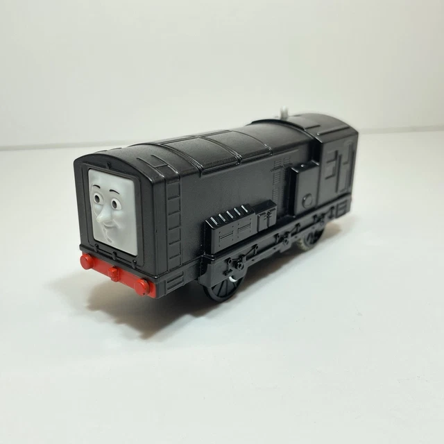 THOMAS & FRIENDS Motorised Trackmaster Train - Diesel £12.97 - PicClick UK