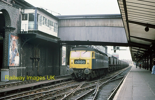 RAILWAY PHOTO - Class 47 MGR Train passing through Chester Station ...
