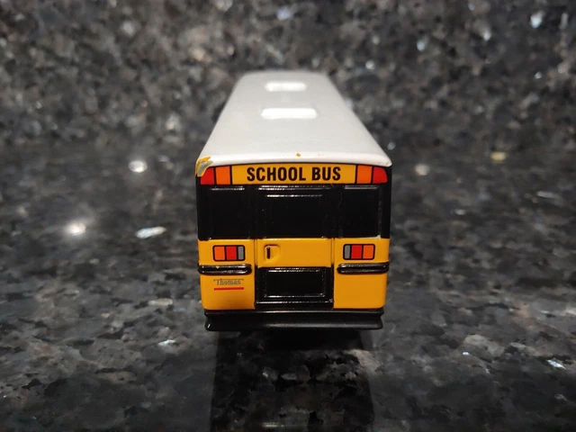 THOMAS BUILT BUSES 1/54 Scale Saf-T-Liner C2 Diecast Model School Bus £ ...