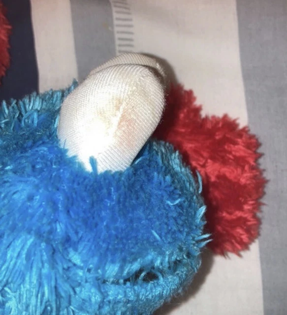 CBEEBIES SESAME STREET Furchester Hotel. Talking phoebe, Talking Elmo ...