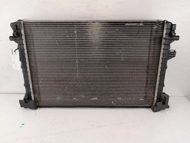 VOLKSWAGEN GOLF R-LINE Mk8 2023 Coolant Radiator 5Q0121251HS £175.00 ...