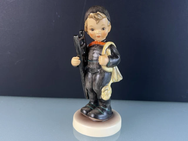 HUMMEL FIGURINE 12/I Chimney sweep 15 cm. 1st choice. top condition $85 ...