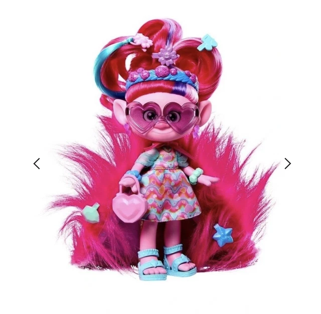 DREAMWORKS TROLLS BAND Together Hairsational Reveals Queen Poppy ...