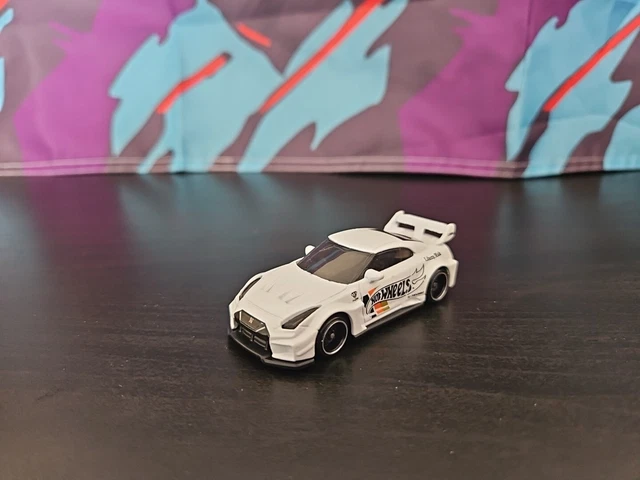 HOT WHEELS LB Silhouette Works GT Nissan R35 GT-R Combine post Liberty ...