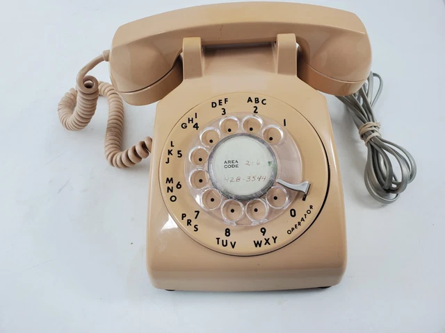 VINTAGE ITT RETRO Beige Tan Rotary Dial Desk/Table Top Old School ...