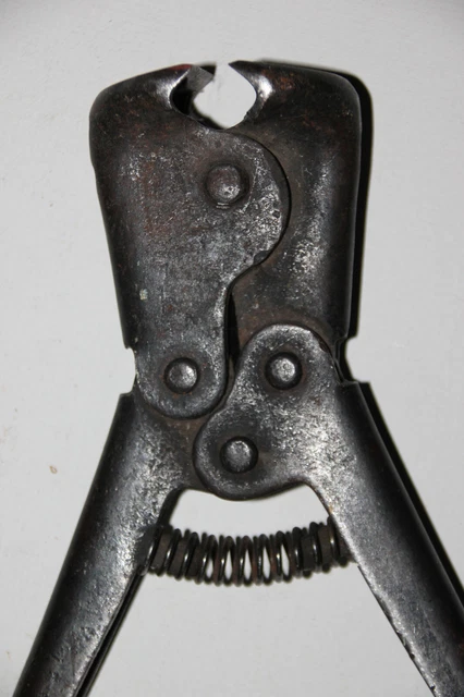 OUTIL ANCIEN pince à couder d'électricien EUR 50,00 - PicClick FR