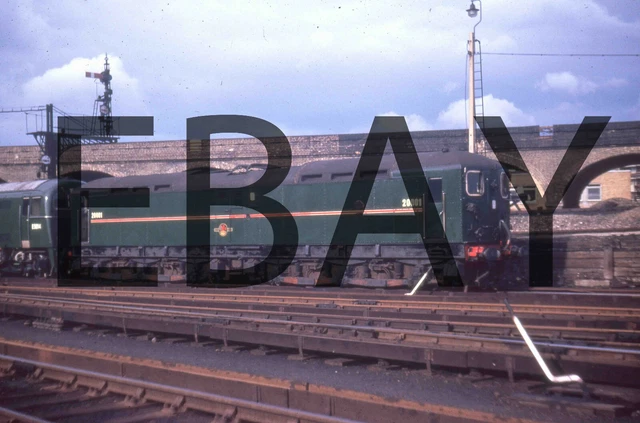 35MM RAILWAY SLIDE Class 70 20001. Colour Rail slide £1.99 - PicClick UK