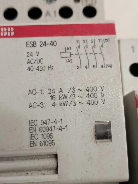 TELERUTTORE MODULARE ABB ESB 24-40 bobina 24 V EUR 30,00 - PicClick FR