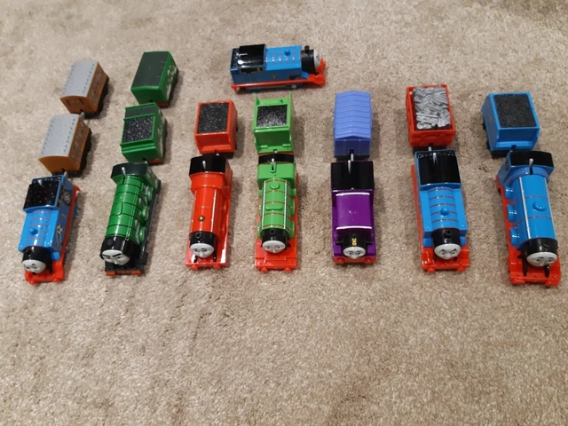 THOMAS THE TANK Engine Trackmaster Train Bundle (8 trains/tenders) £5. ...