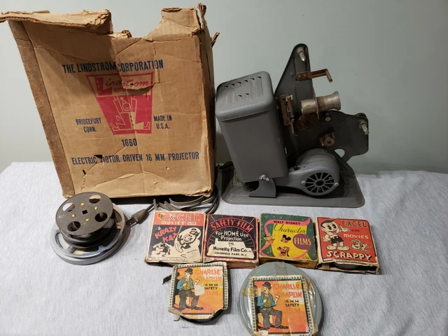 WORKS LINDSTROM TOY 16mm Movie Film Projector with films - As Is $99.00 ...