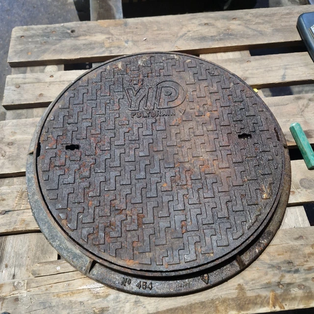 CAST IRON ROUND 490mm Manhole Cover & frame Osma Drain Lid £95.00 ...