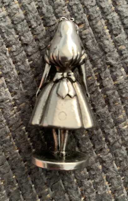 DISNEY MONOPOLY COLLECTORS Edition ALICE Replacement Game Piece Token £ ...