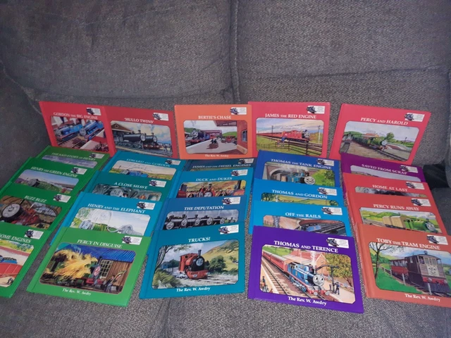 THOMAS THE TANK ENGINE BOOK collection- new £13.00 - PicClick UK